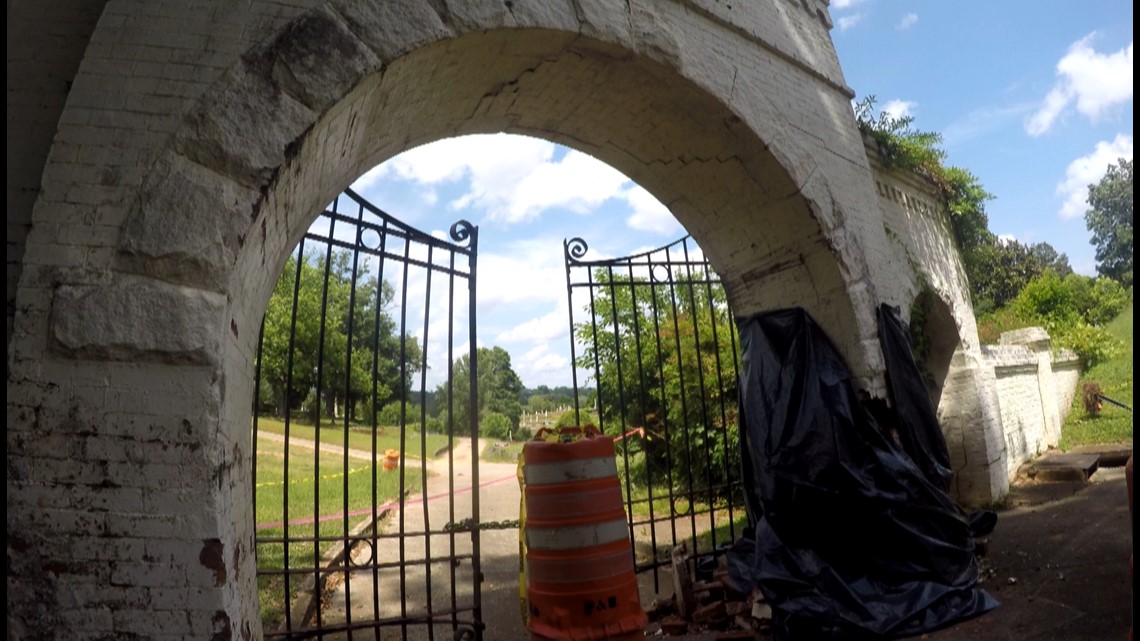 Macon's Rose Hill Cemetery archway can be saved | 13wmaz.com