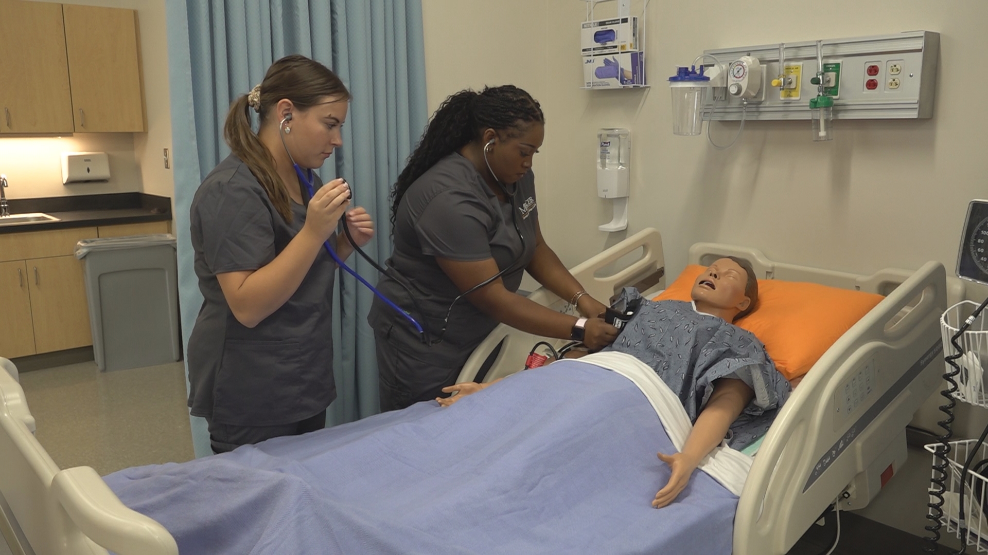 Mercer University launches first nursing program on Macon campus ...
