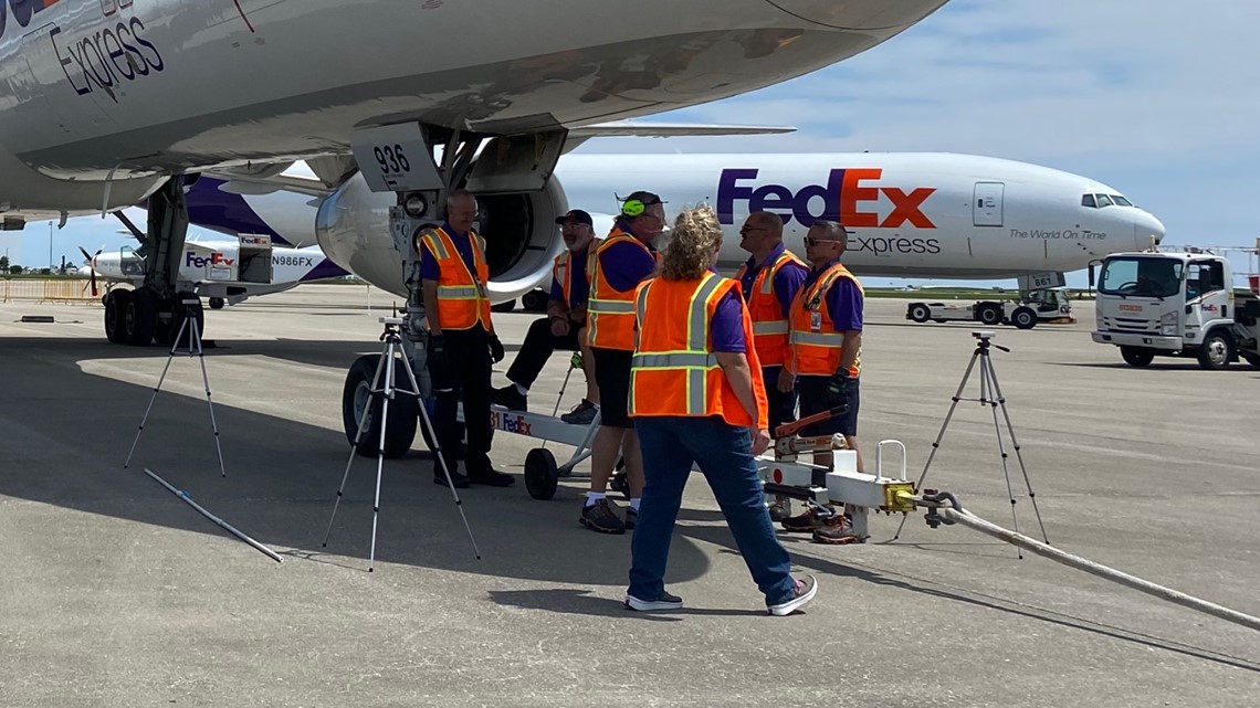 Indy's Plane Pull Challenge raises thousands for Special Olympics ...