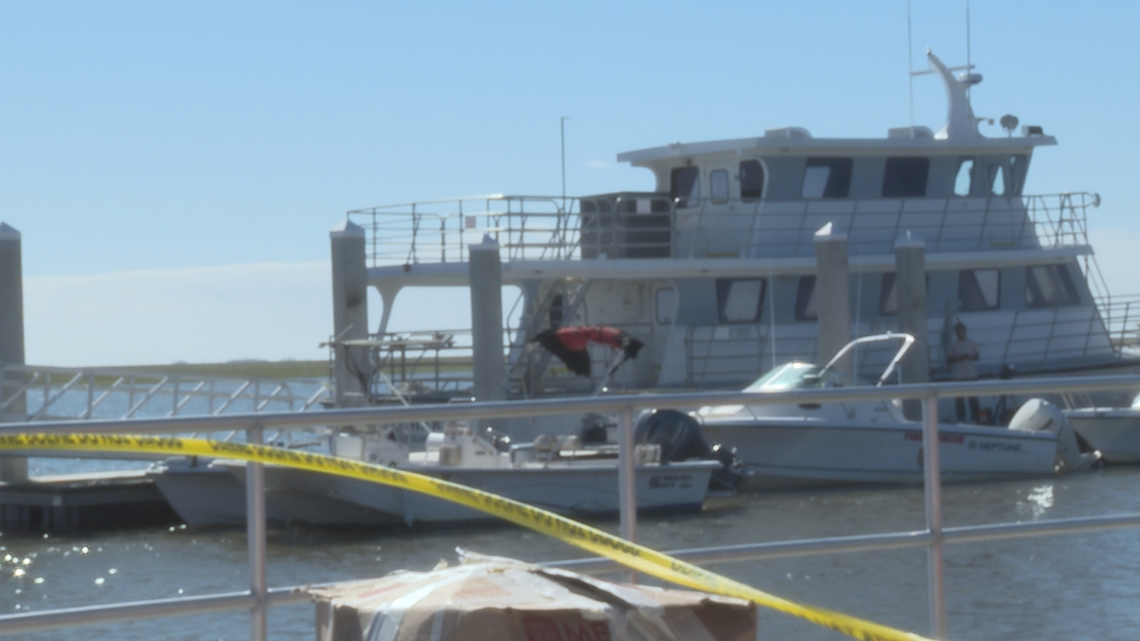 Witness saves baby after Sapelo Island dock gangway collapse | 13wmaz.com