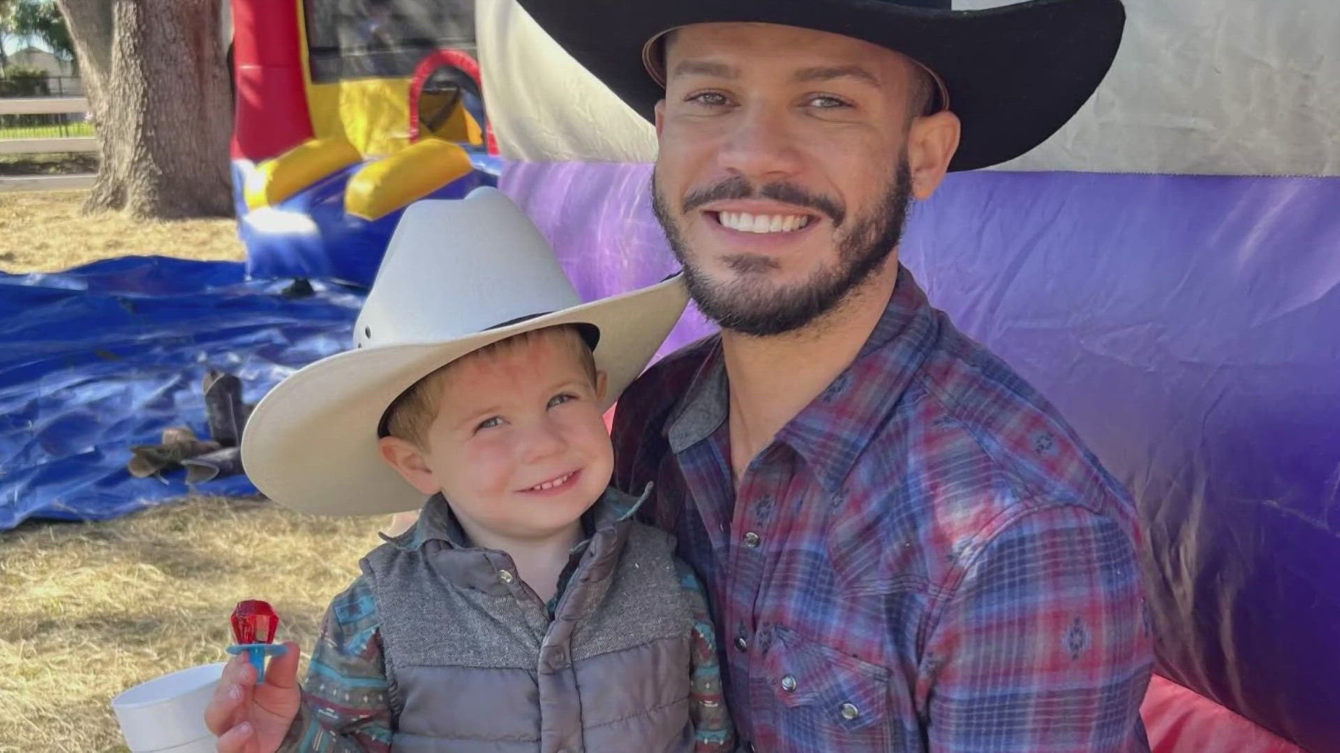 Mother bonds with bystander who pulled 3-year-old son from burning car ...