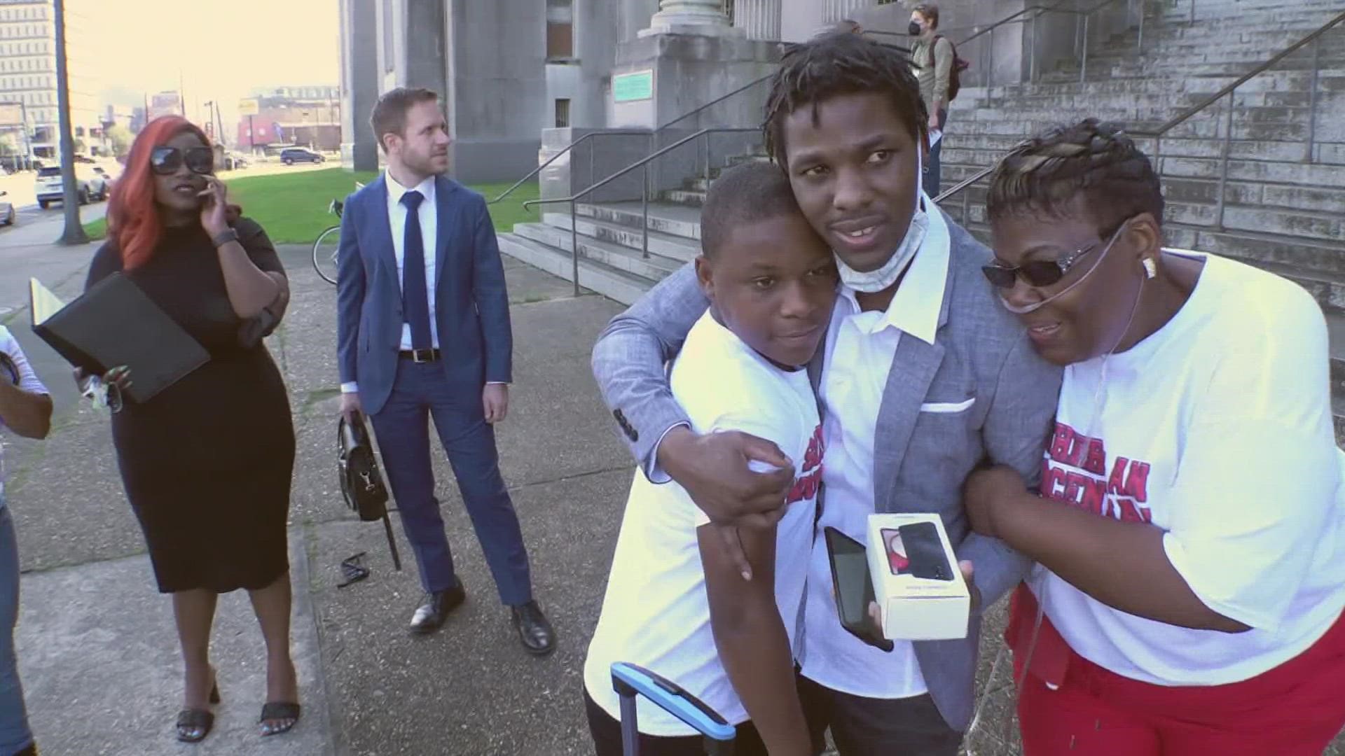 Man freed after 12 years in prison for a New Orleans murder he didn't ...