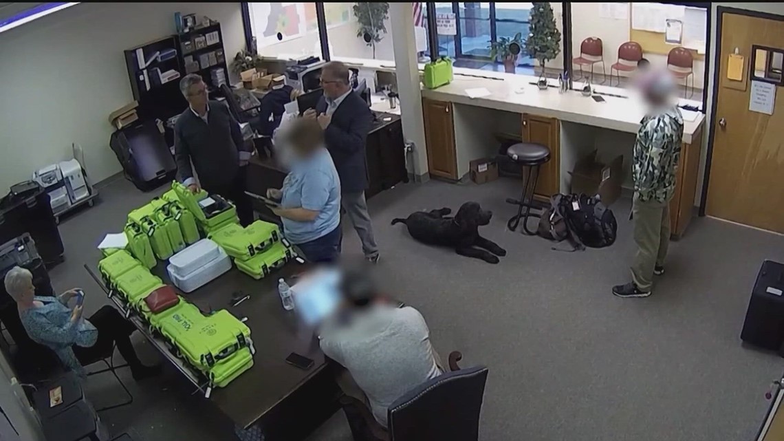 Fulton County Trump RICO case | Indictment spotlights Coffee Co ...