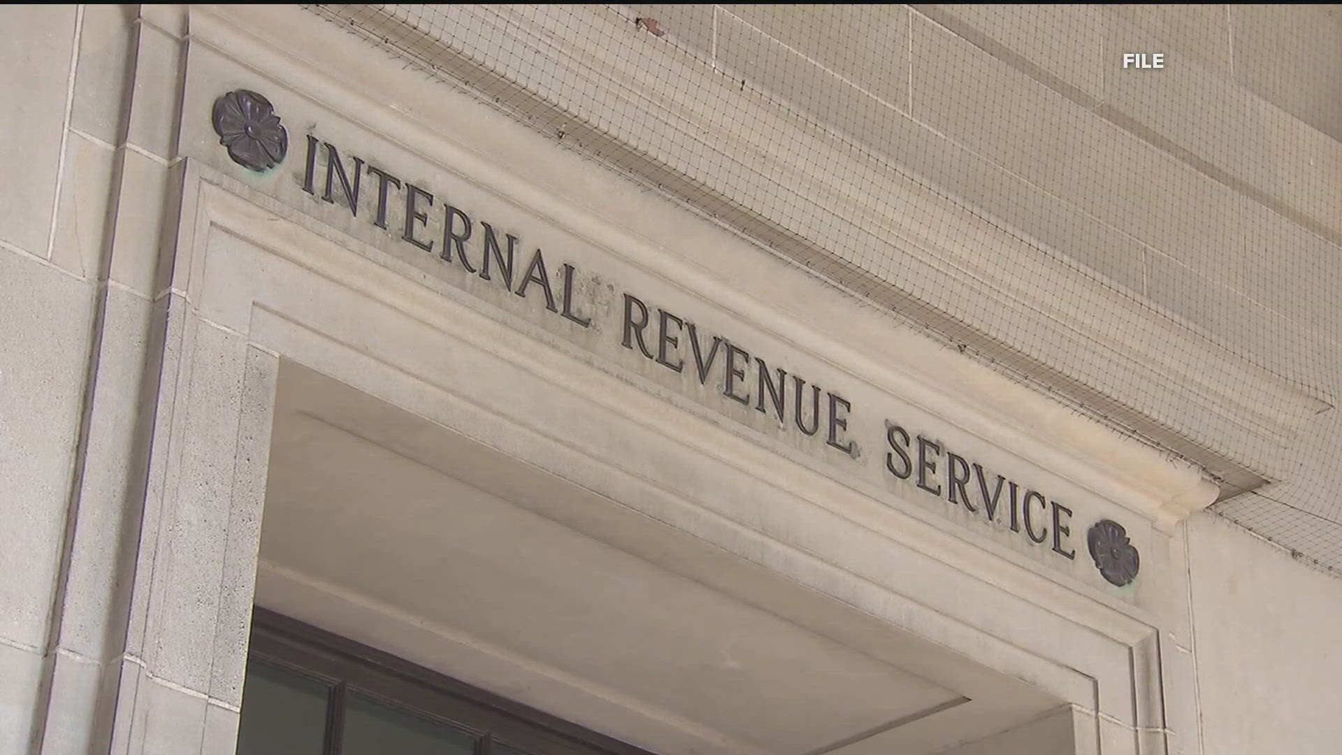 Retired IRS workers say they’ve gone months without pension payments or ...