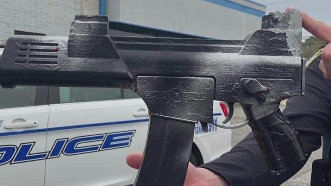 Driver arrested for pointing water bead gun in LaGrange | 13wmaz.com