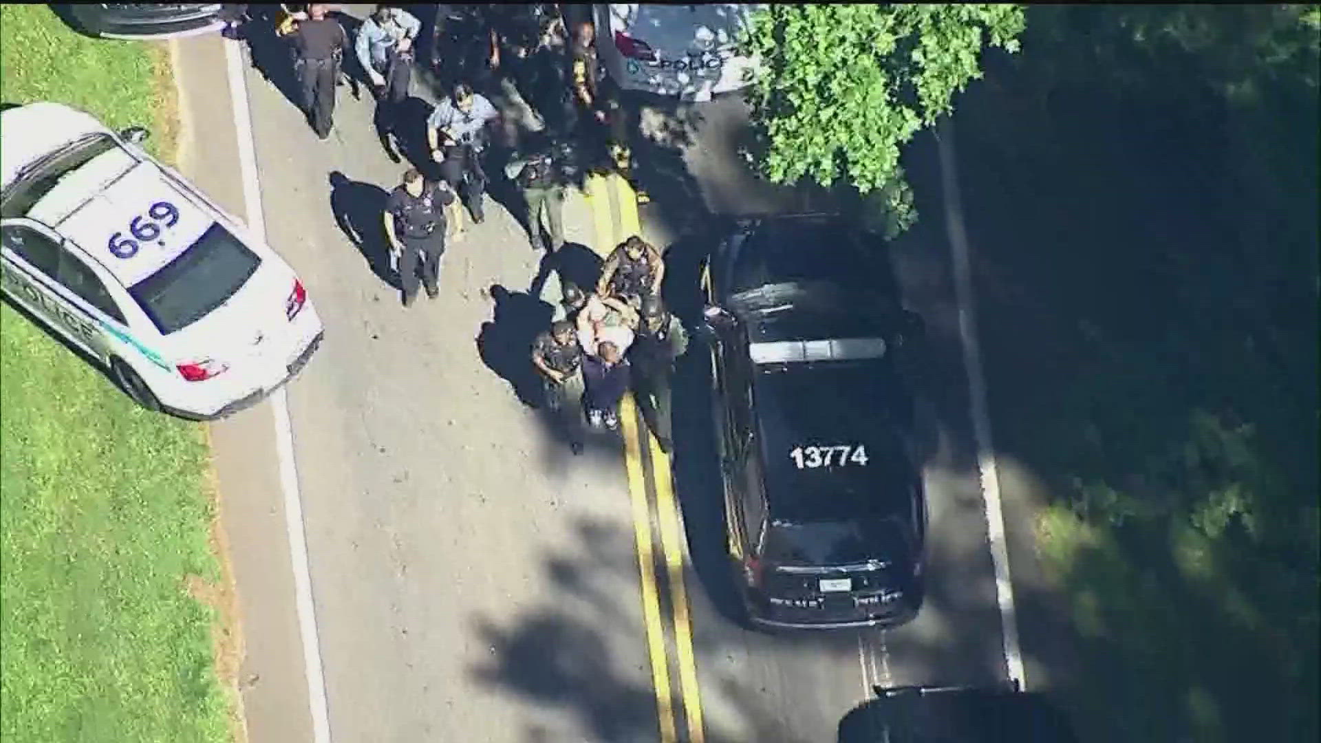 Man gets phone call as wife is on hijacked bus in Atlanta | 13wmaz.com