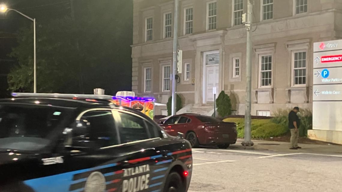 Atlanta Police sergeant shoots self in leg on accident | 13wmaz.com