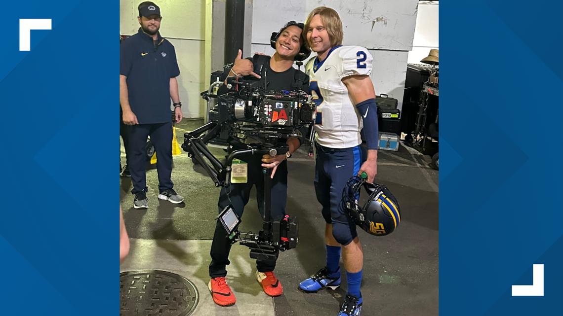 Glen Powell runs onto field at UGA game as Chad Powers | 13wmaz.com