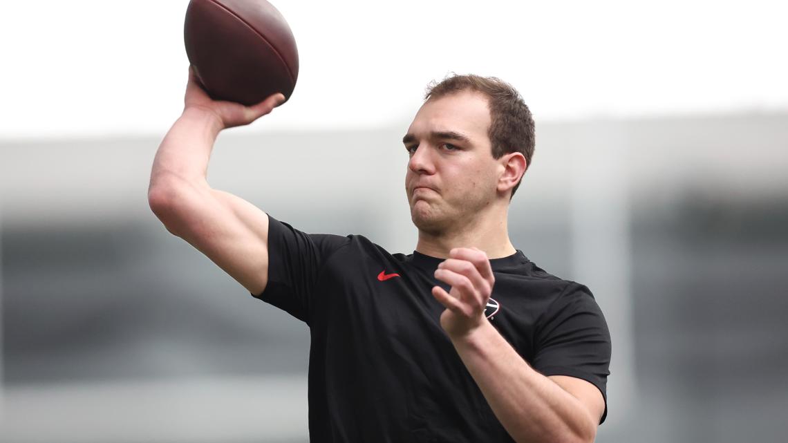 Will Gunner Stockton start for Georgia at QB? | 13wmaz.com