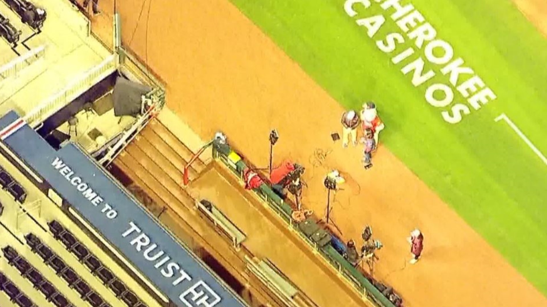 Blooper lands on list of MLB’s hottest mascots: Report | 13wmaz.com